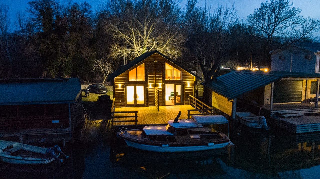 Sojenica Sunset II – Enjoy Ada Bojana