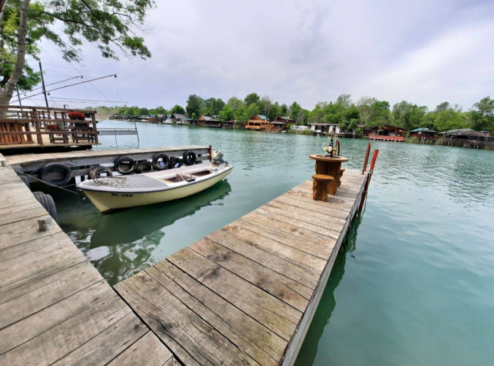 Sojenica Pasara - Enjoy Ada Bojana