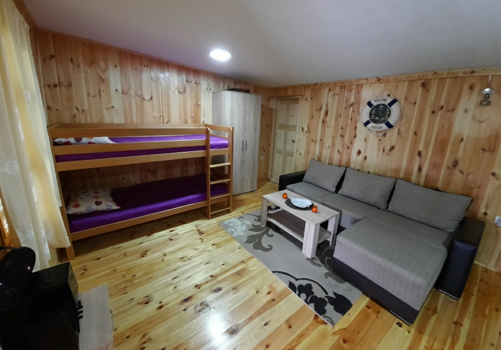 Sojenica Pasara - Enjoy Ada Bojana