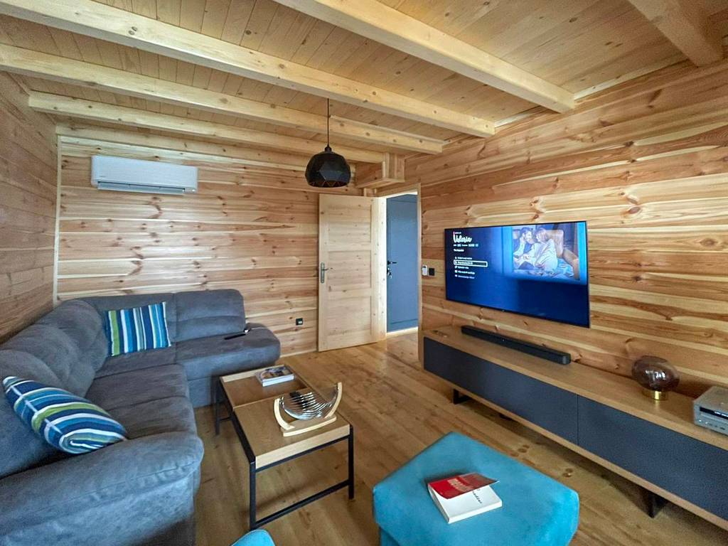Sojenica Milton house – Enjoy Ada Bojana