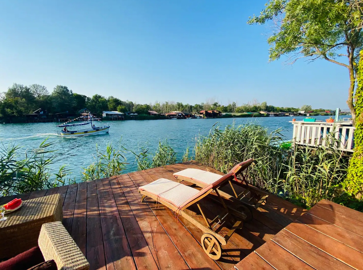 Sojenica Doly – Enjoy Ada Bojana